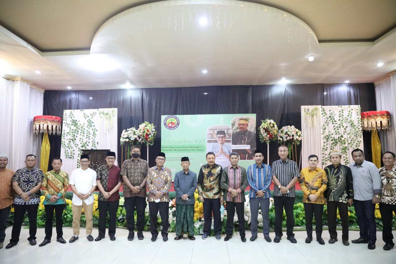 Hadiri Halal Bi Halal KKT Je’neponto, Danny Pomanto Akui Kekompakan ...